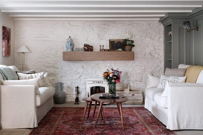 West of Ireland Holiday Cottage - Geri Designs
